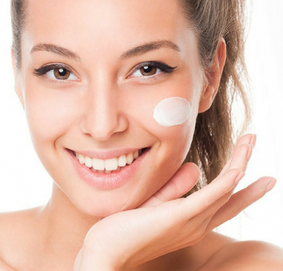 Prevent Dry Skin warm weather | Navigating Healthcare